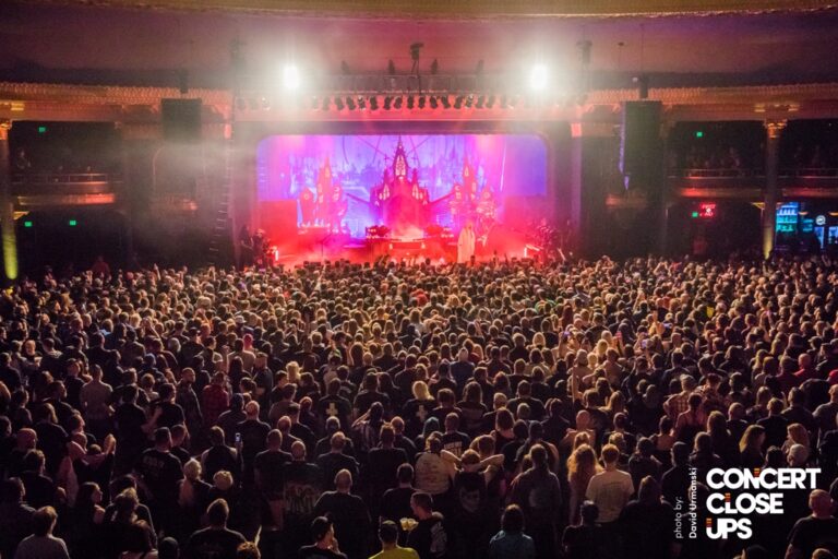 IN THIS MOMENT @ The Rave / Eagles Ballroom - Milwaukee, WI